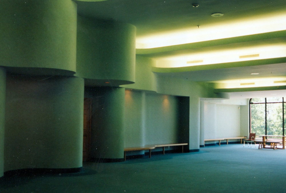 Jehovah's Witnesses' Kingdom Hall