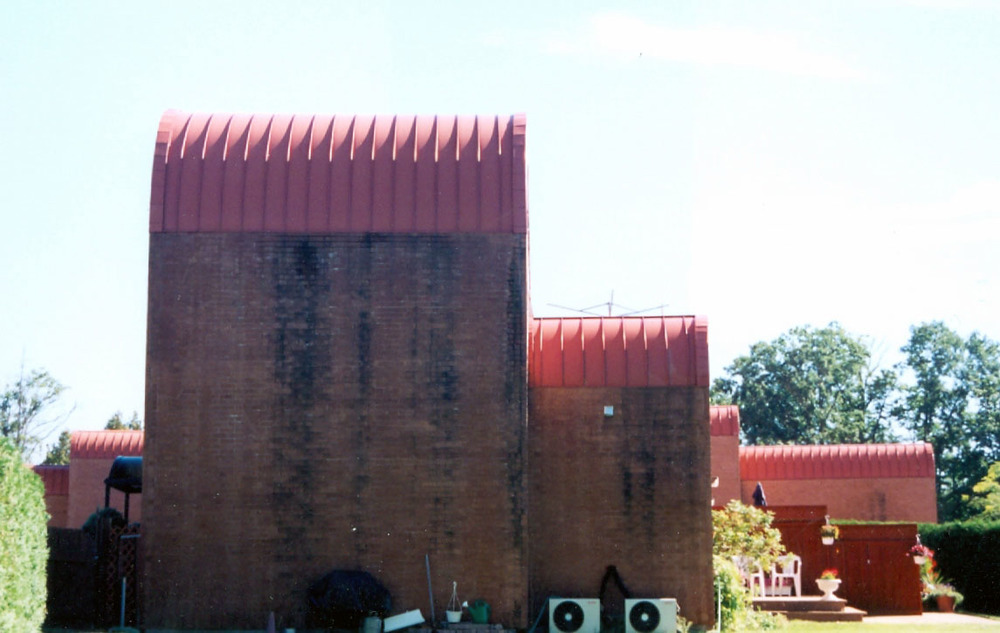 Jehovah's Witnesses' Kingdom Hall